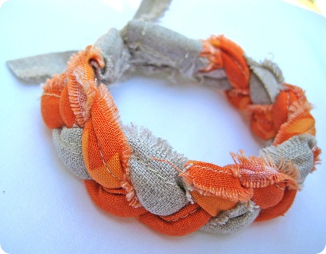 Braided Fabric Bracelet {Tutorial} - EverythingEtsy.com