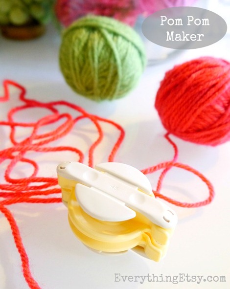 How to Make a Pom Pom {DIY Fun} - EverythingEtsy.com