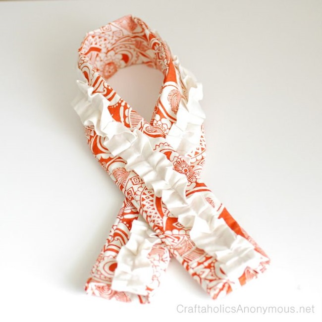 7 DIY Camera Strap Tutorials - EverythingEtsy.com