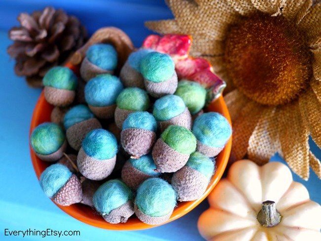 Felt Acorn Tutorial {DIY Decor for Fall} - EverythingEtsy.com